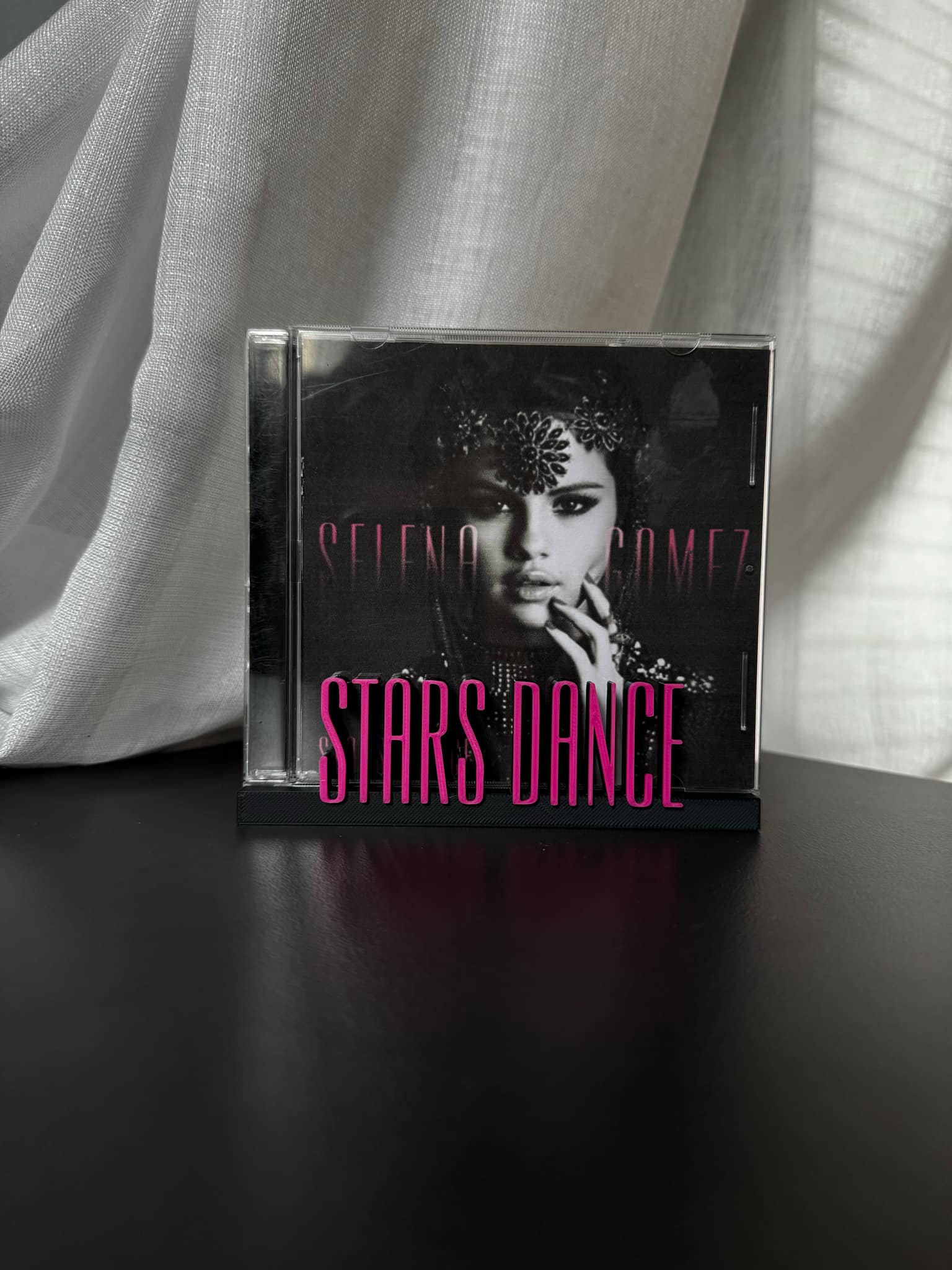 Stars Dance - Selena Gomez (Display Stand) – Stand Groove